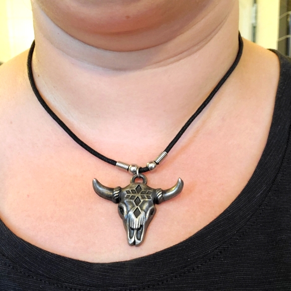 Jewelry | Vintage Western Bull Necklace | Poshmark